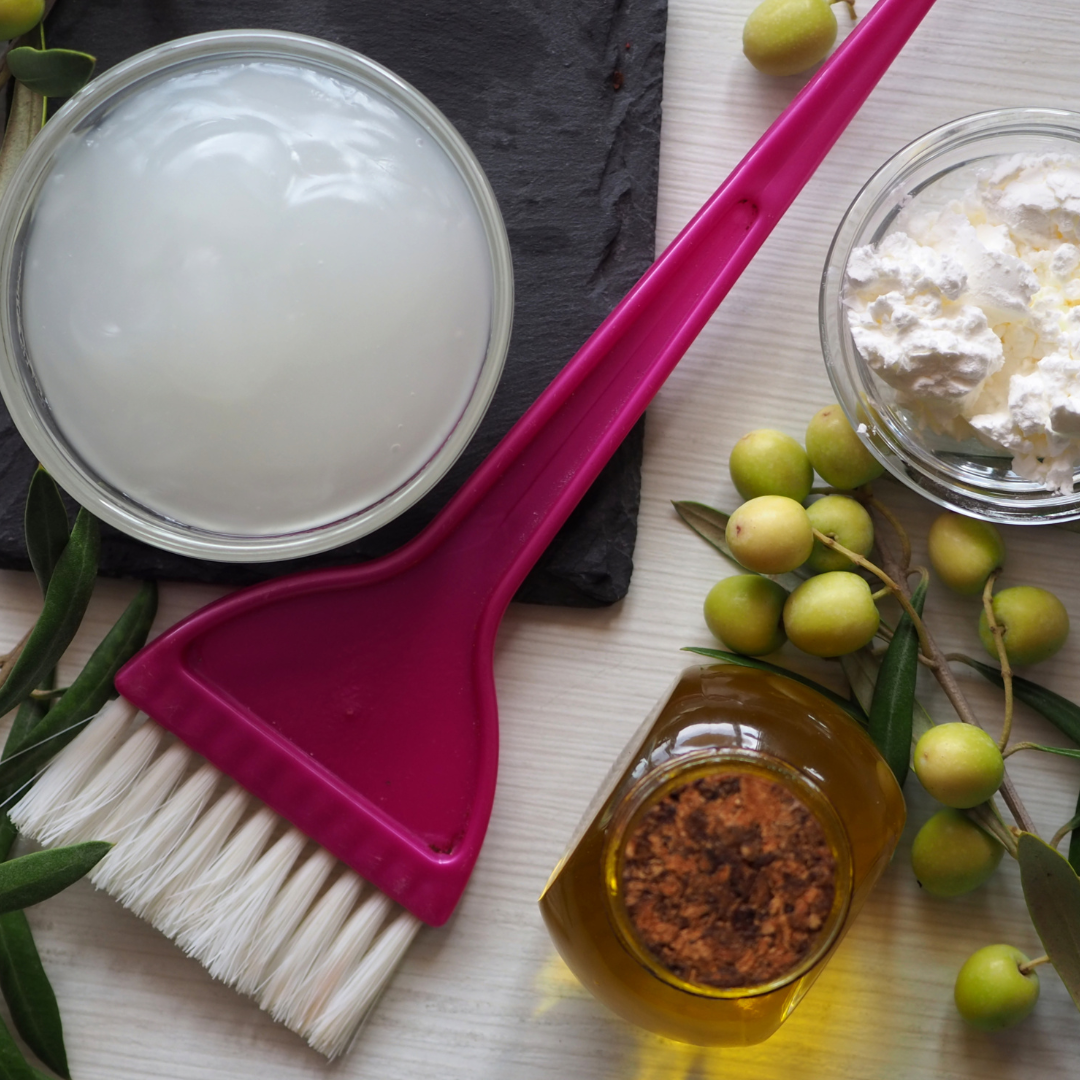 10 DIY Hair Masks for Healthy and Shiny Hair